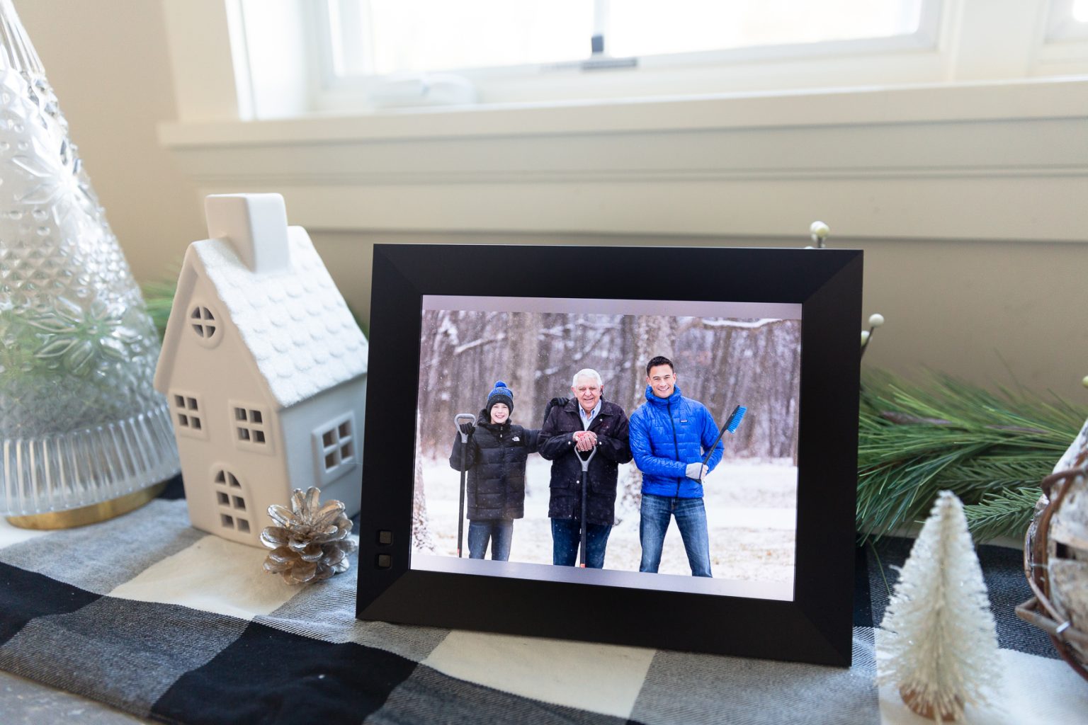 How My Digital Frame Saved Christmas 2020 - Suzanne O'Brien Studio